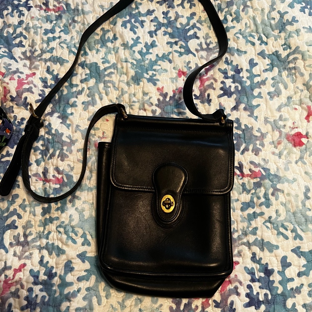 Vintage Coach Small Willis Bag. Some Visible Wear On … - Gem